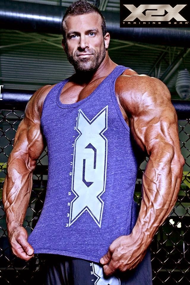 Big bodybuilder Anthony Tenuta