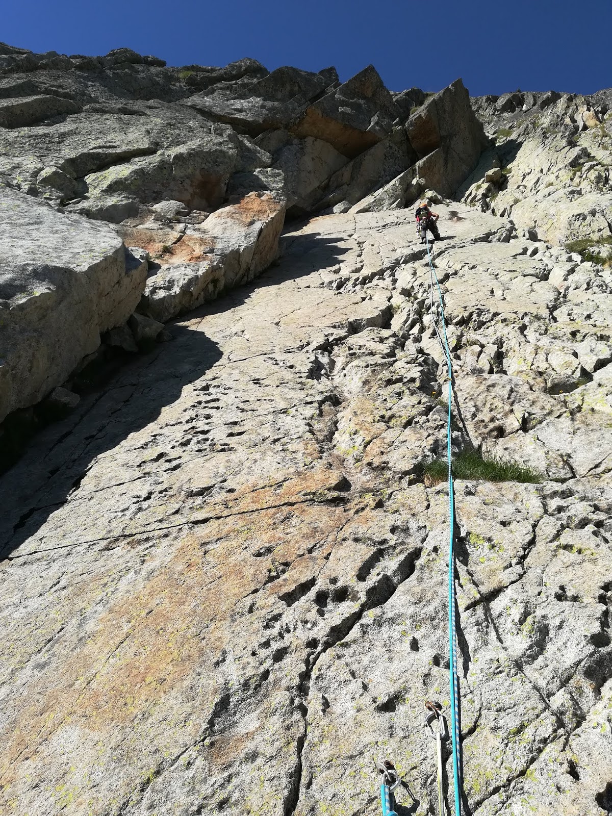 PELA-ROQUES: PIRINEOS. TUCA DE LA SOLANA DE LLAUSET. INTEGRAL A.C ...