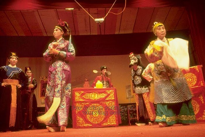 Blog To Express: Ways Done in the Past - Chinese Wayang