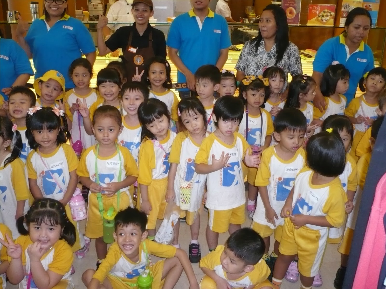 Growing Kid School: Sekolah Nasional Plus Surabaya