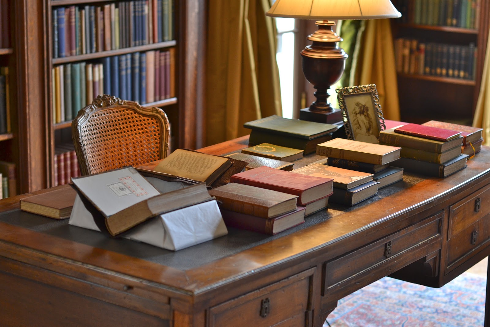 Miss Bibliophile.: Visiting The Mount