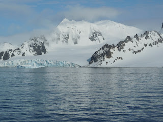 SouthAmerica/AntarcticaCruise: Antarctica - Half Moon Island
