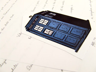 LogoGirlByDesign: DIY: Doctor Who Computer Cover