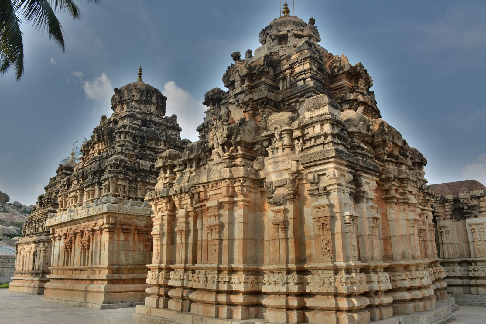 Our Travel Tales: Weekend Getaway 44: Sri Ramalingeswara Temple, Avani