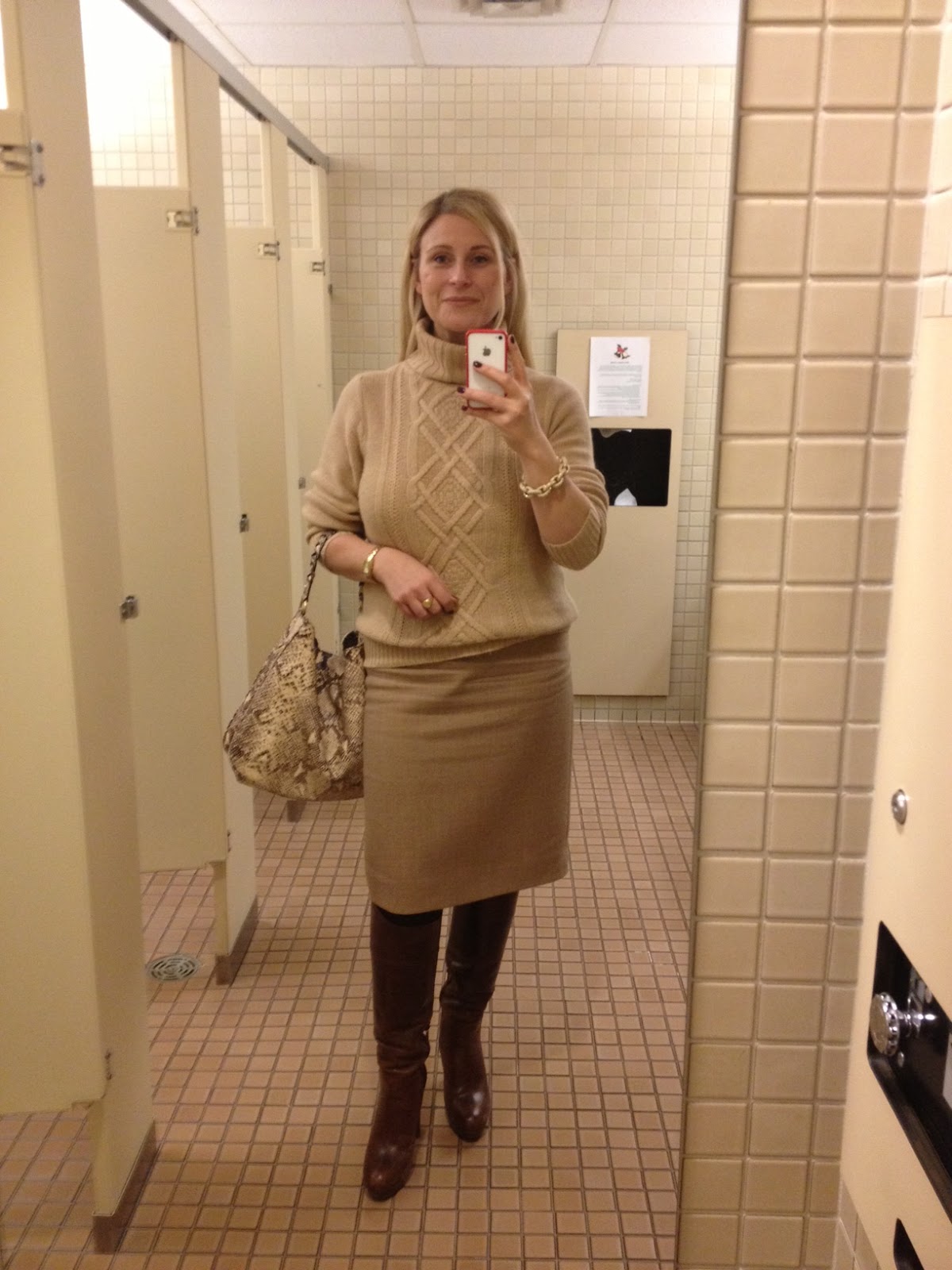 Classic with a Twist: OOTD - MONOCHROME