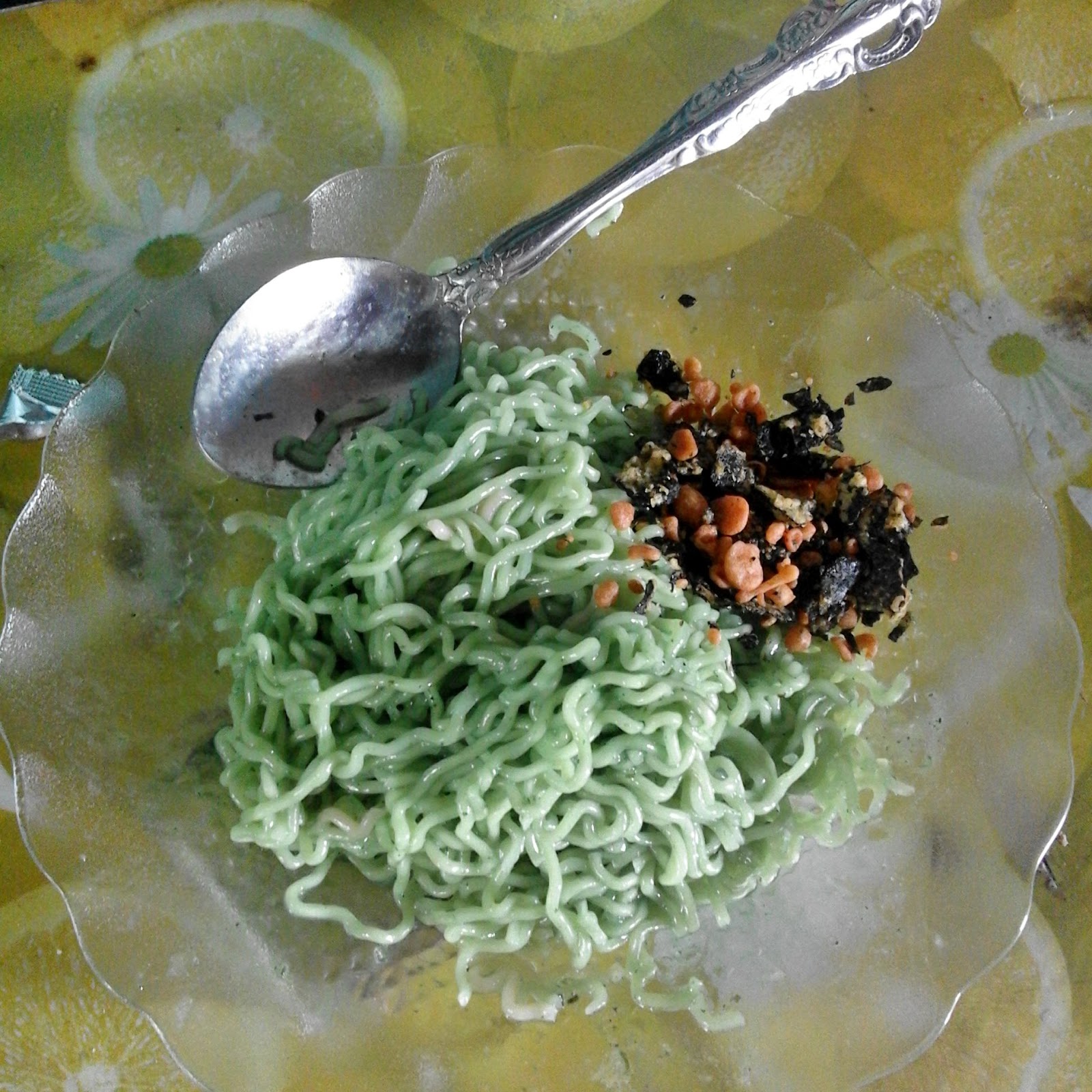 Alvira Andrifiani: Review Indomie My Noodlez Rumput Laut