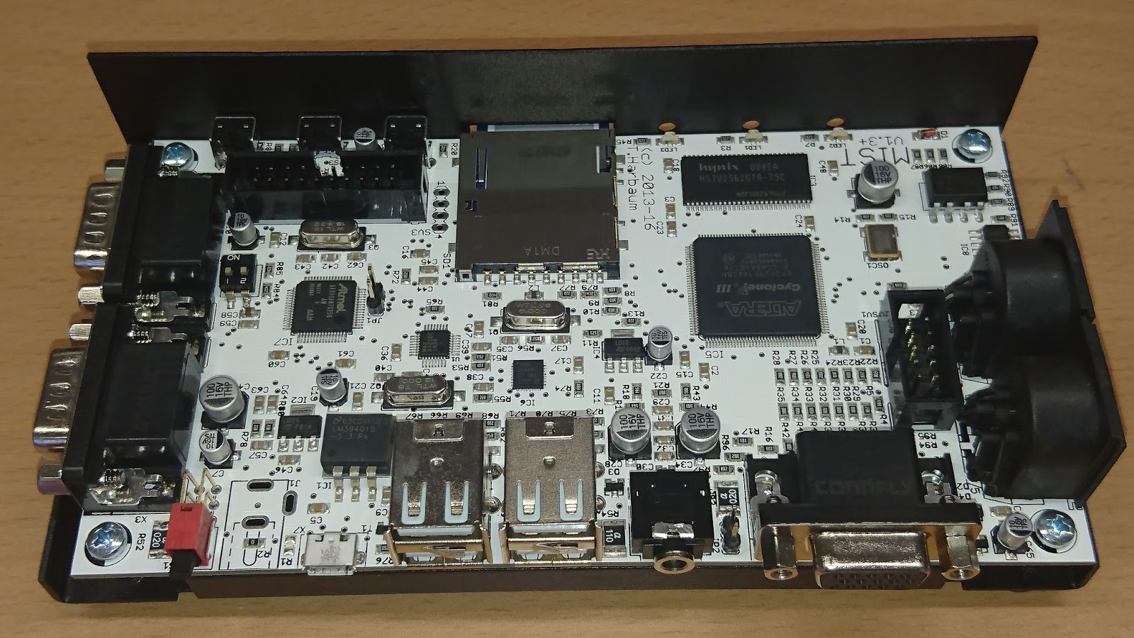 Technik und Retro: Alte Computer in neuer Technik: MIST FPGA