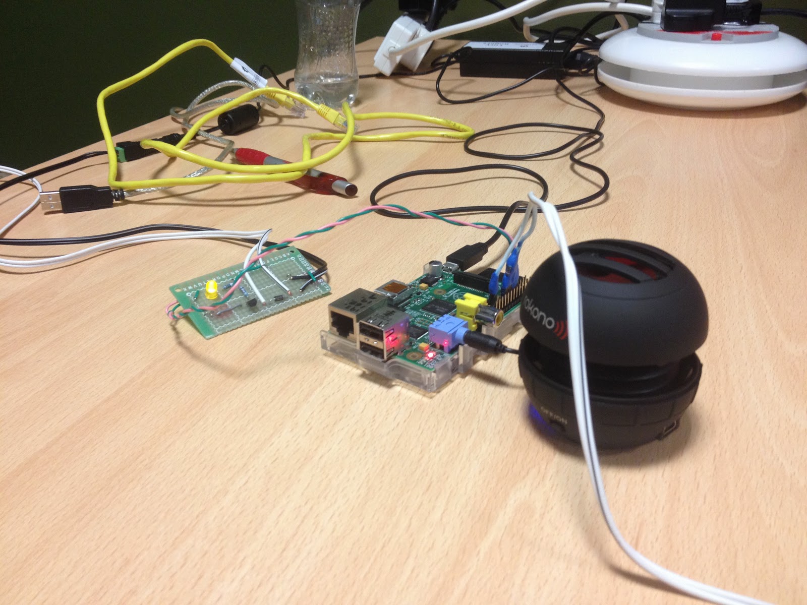 Egham Raspberry Jam write-up - Raspberry Pi Pod and micro:bit base