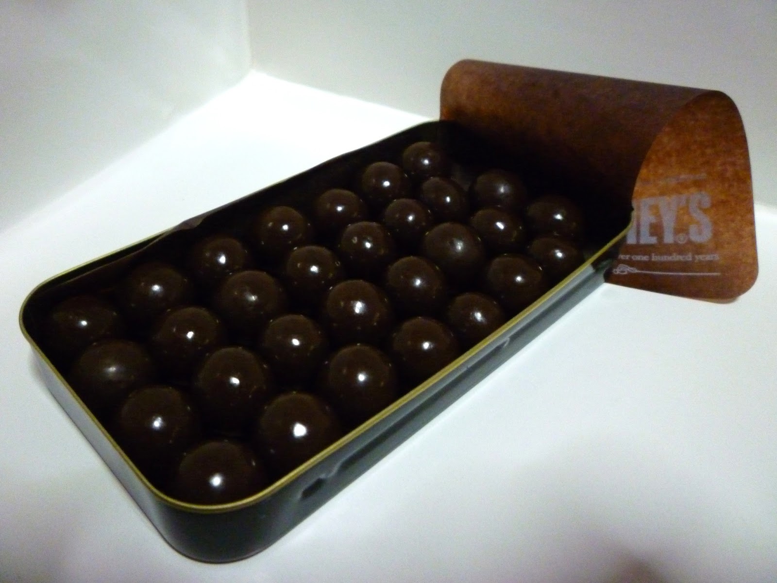 Voice Through My Mind: Hershey's: Luscious Pearls of Chocolate