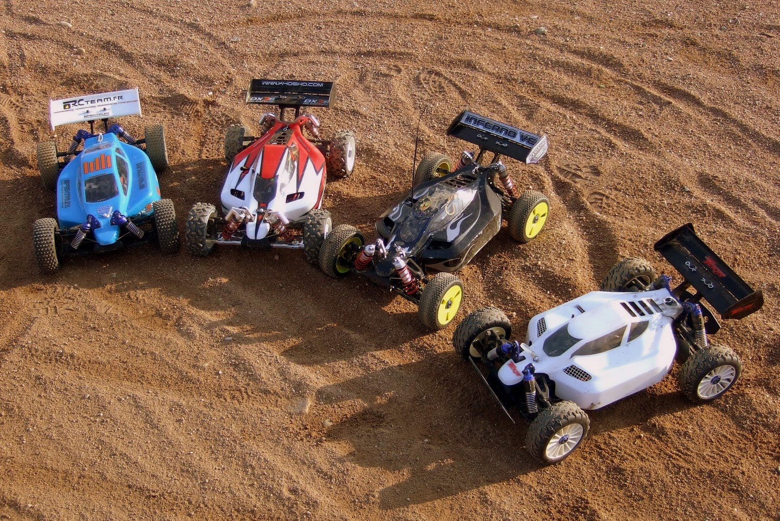 RC - Kyosho Inferno VE, Mini Z, Traxxas Ken Block et les autres ...
