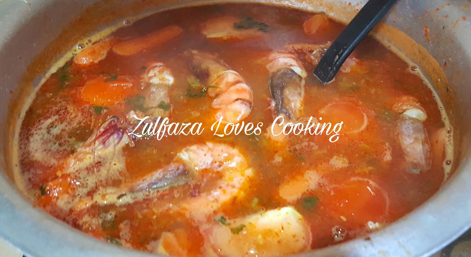 ZULFAZA LOVES COOKING: Tomyam Thai dengan Homemade Tom Yam Paste