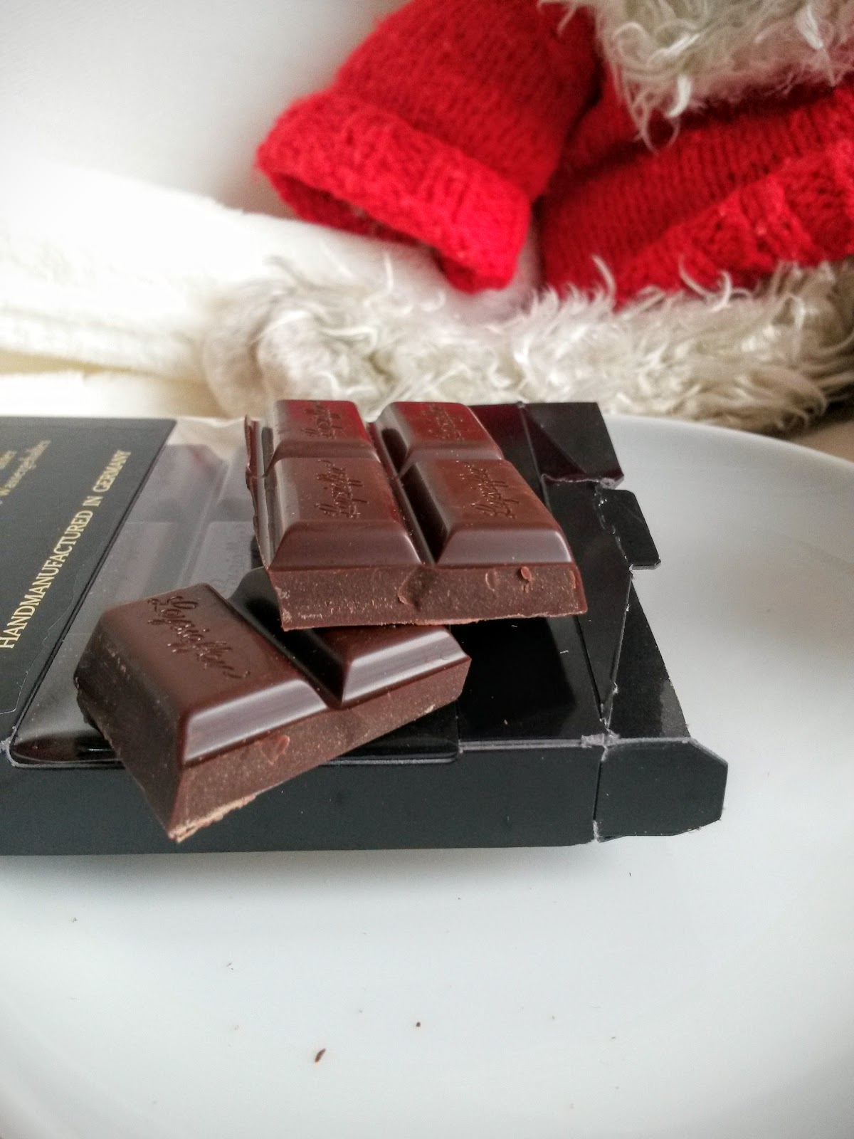 Chocolate Tasting Notes: Leysieffer - Dark Chocolate "Les extra fin"