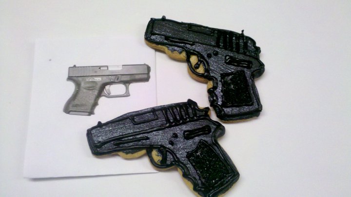 Leslie's Cool Cakes from Stan's Northfield Bakery: Gun Cookies Glock ...