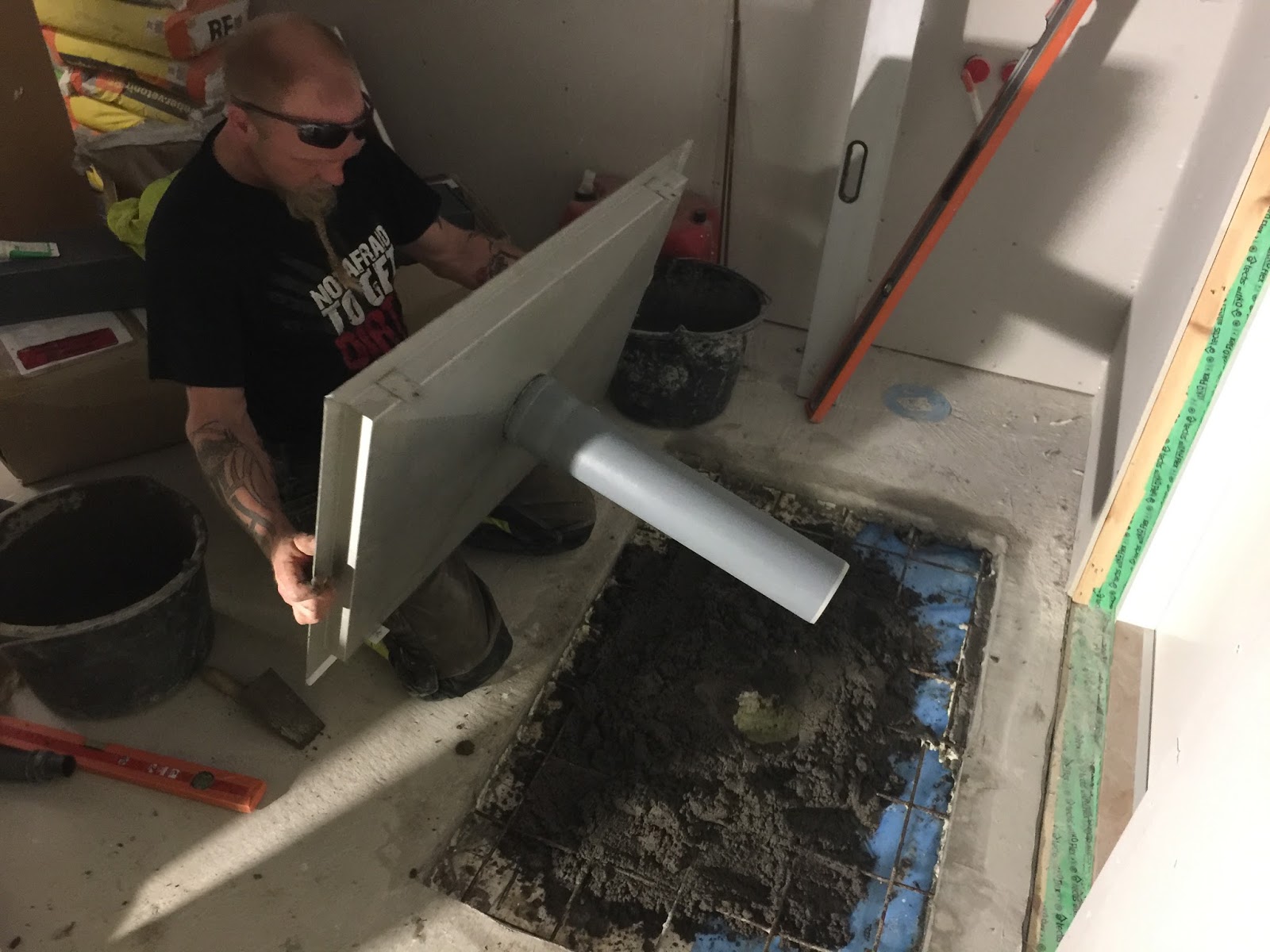 Timpurille talo -Rakennusblogi: Unidrain MatLine - Kurasyöpön asennus