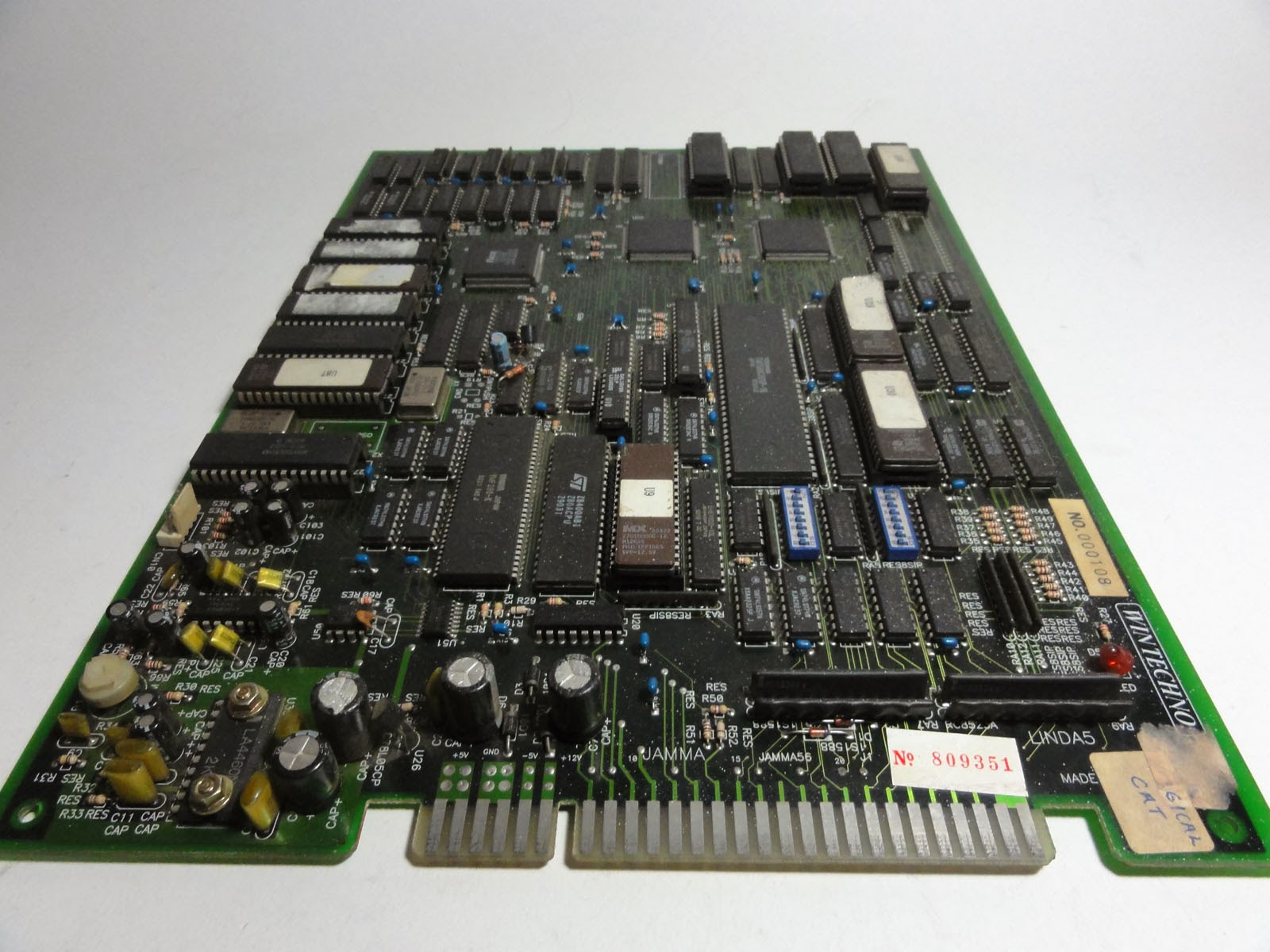 Arcademu Blog: MAGICAL CAT ADVENTURE BY WINTECHNO