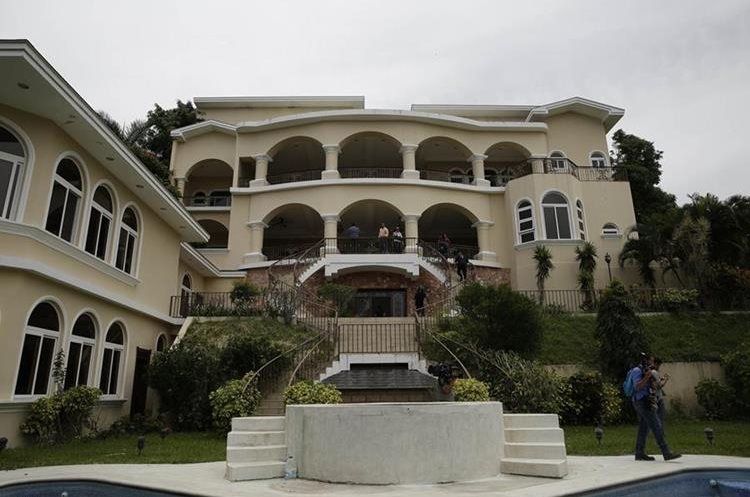 La mansión de Saca “símbolo de la corrupción” podría convertirse en un ...