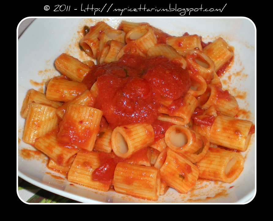 My Ricettarium: Mezzi rigatoni al sugo di 'Nduja