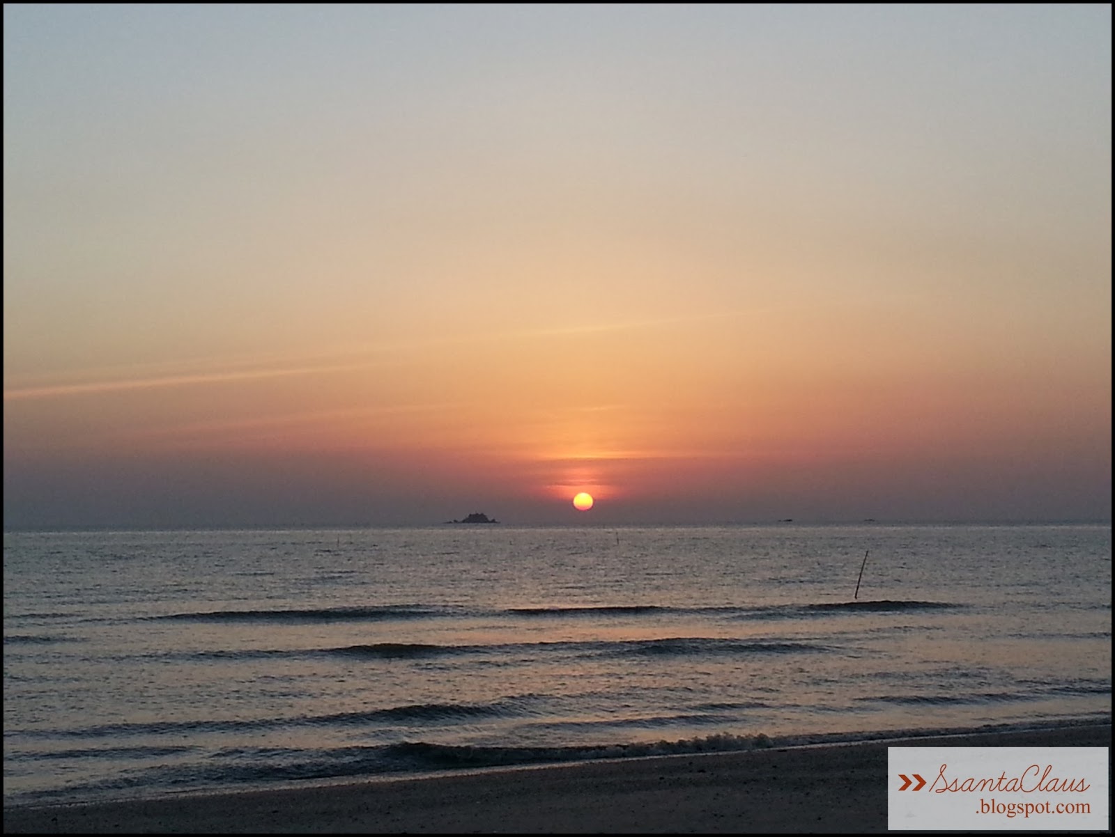 Ssanta Claus: 3 Hours for Pantai Remis, Kuala Selangor