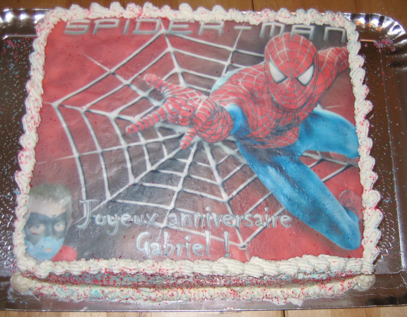 L'île aux gâteaux: Spiderman pour Gabriel