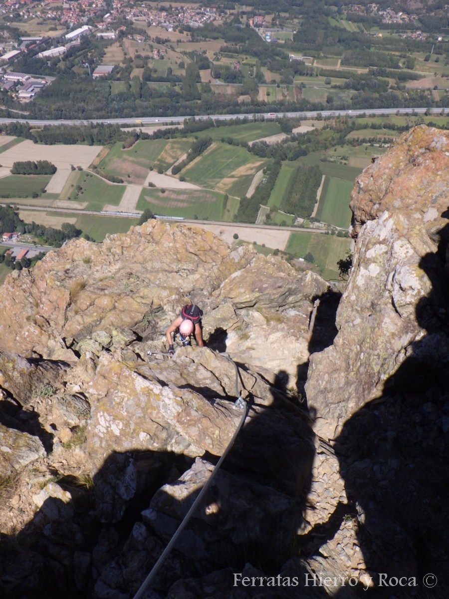 Vía Ferrata Carlo Giorda alla Sacra Di San Michele | Ferratas Hierro y Roca