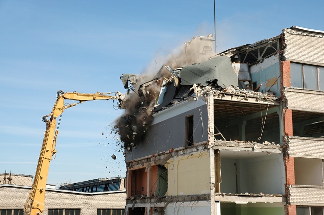 How to Conduct a House Demolition Work? - My Redecorate Things