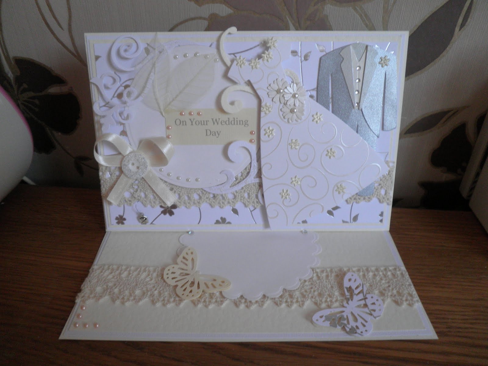 Stitched Designs: Wedding Card