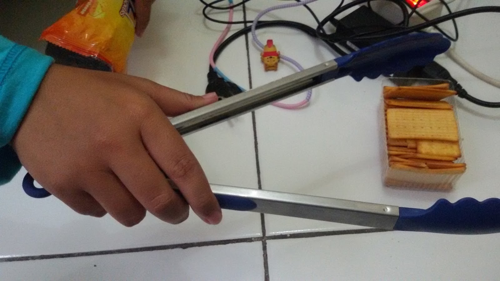 Pencapit Makanan: Tugas Presentasi Kelompok Ergonomi