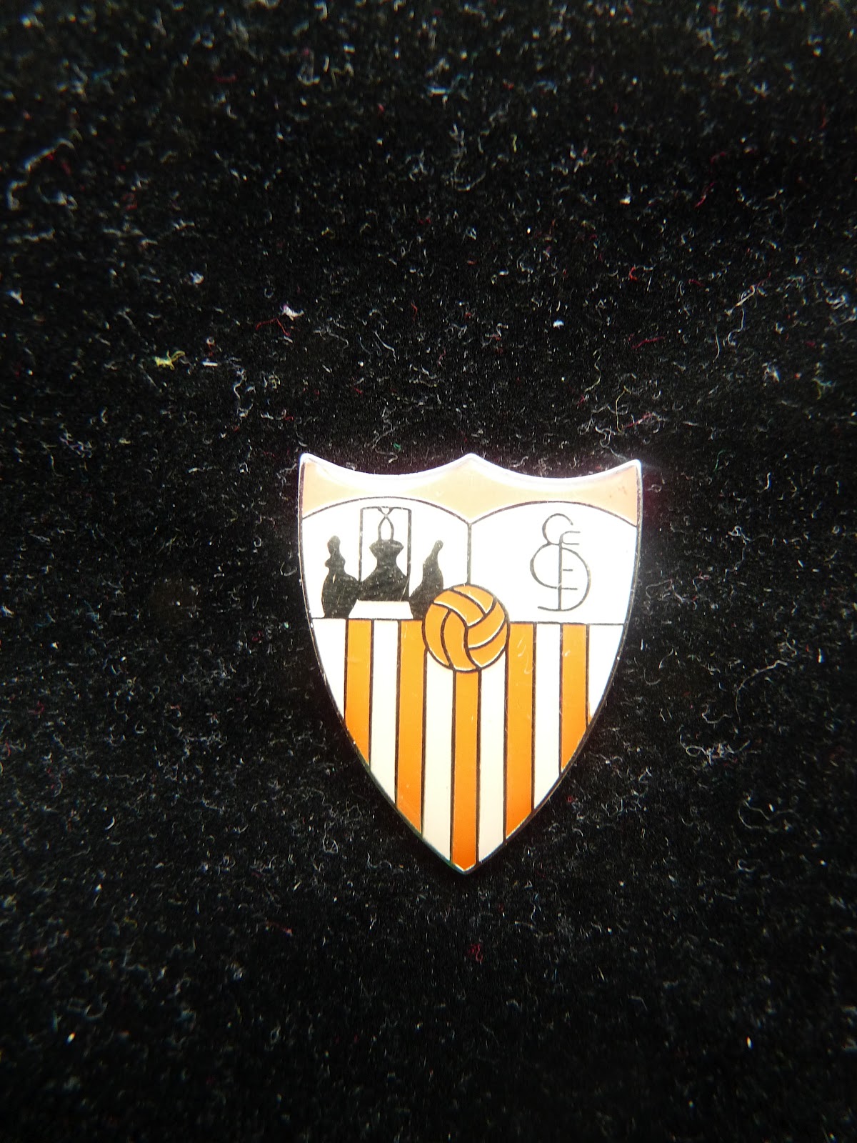 Sevilla FC | Football Badges