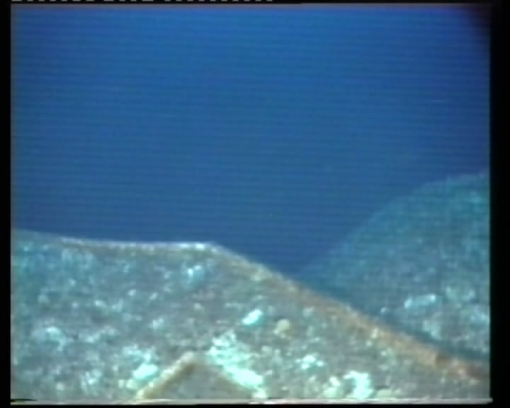 THE SINKING OF THE OCEANOS - 4th of August, 1991: The Oceanos at the ...