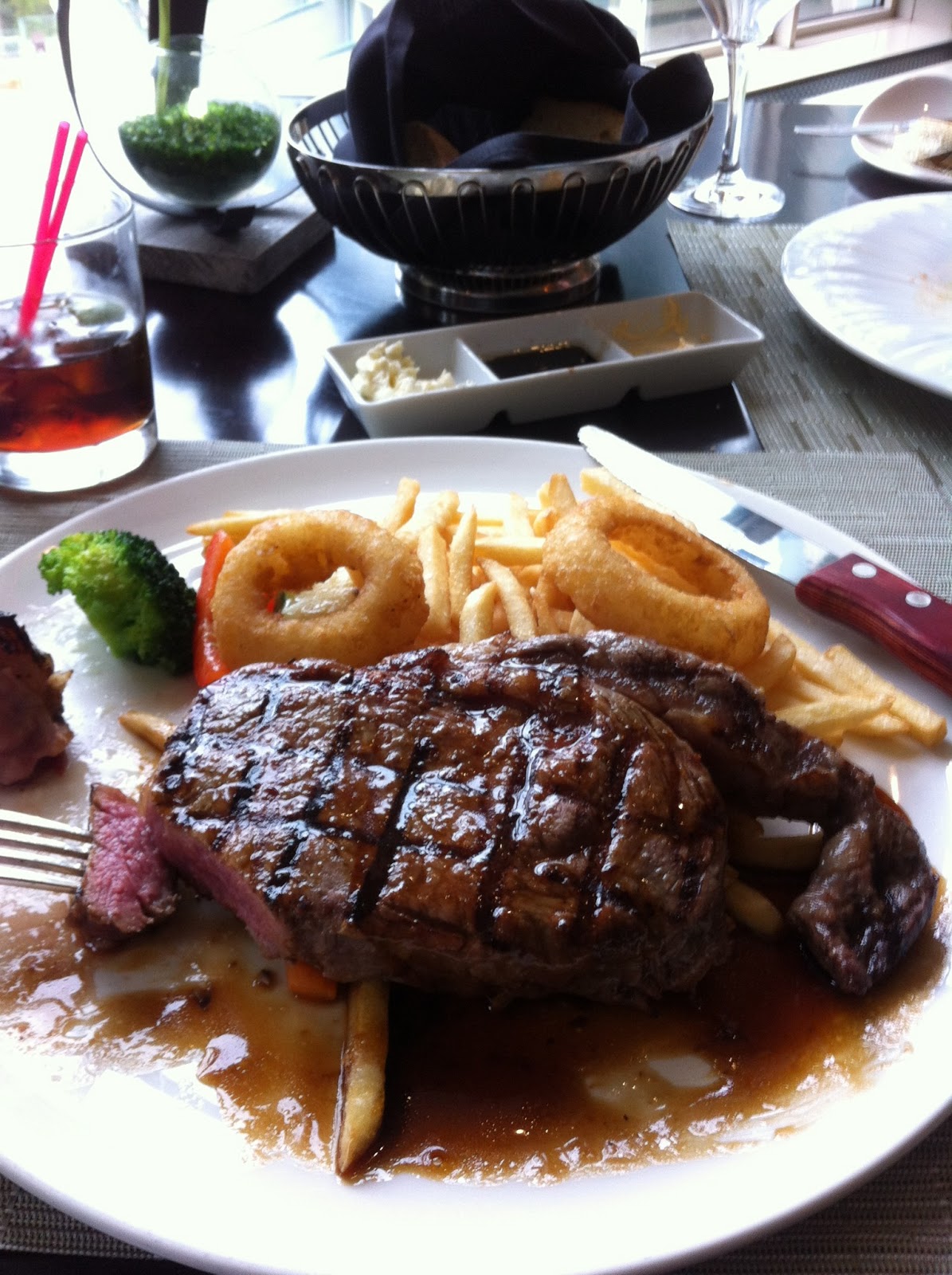 Banff Hotels: Our Stay at Rimrock Hotel in Banff Alberta