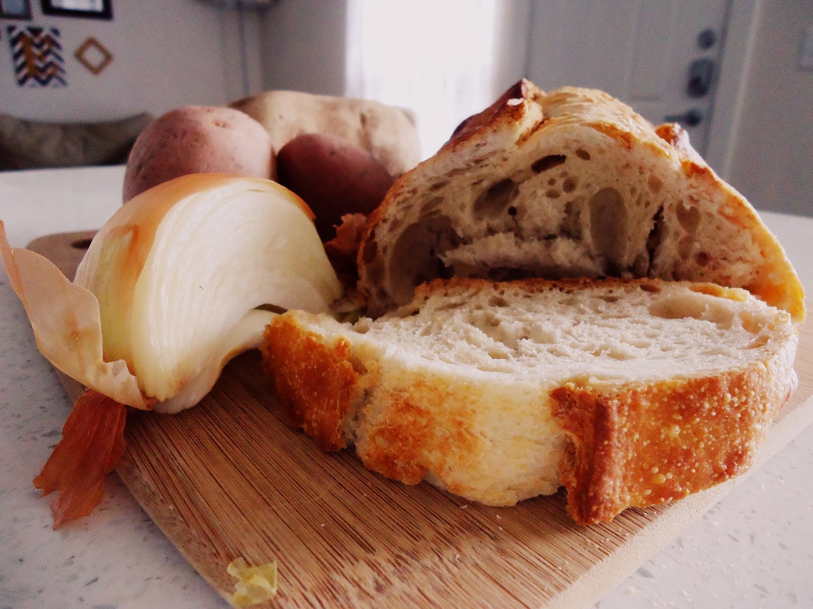 Foodie & Fabulous: Slow Cooker Beef and Potato Soup