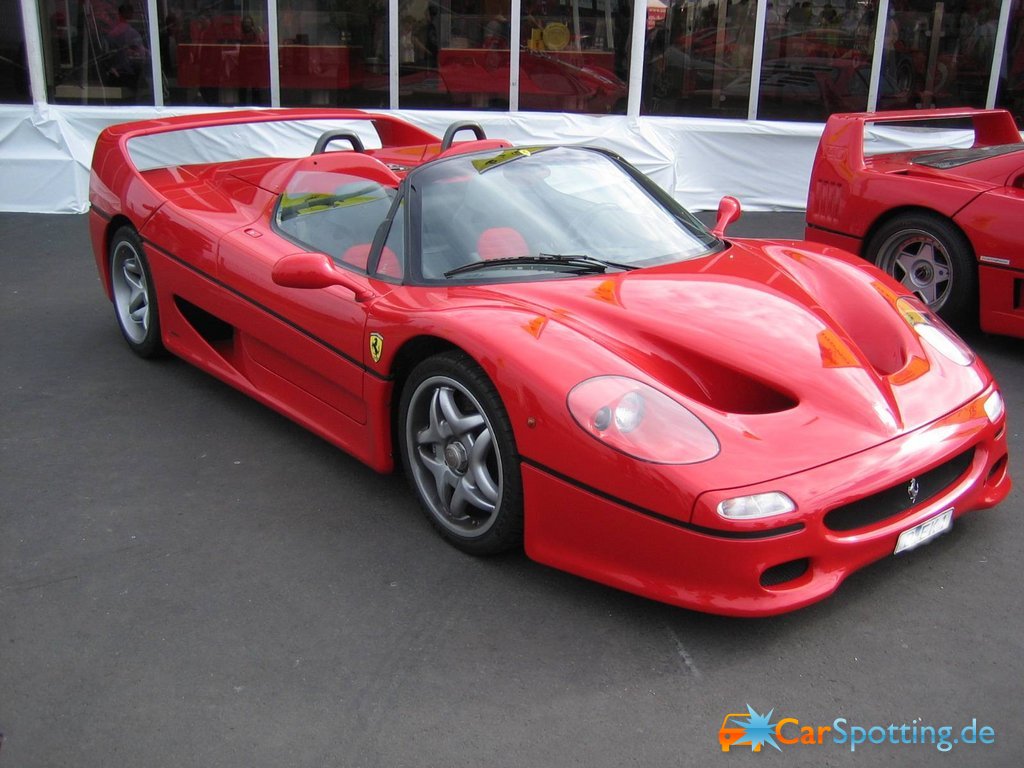 Jenis - Jenis Mobil Ferarri | Informasi Dunia Internet
