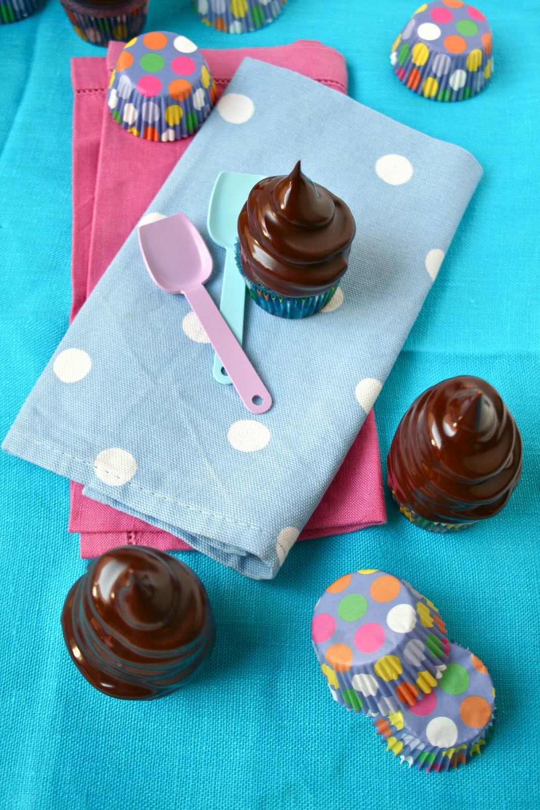 Greta's corner: High hat mini cupcake...il dolcetto col cappello!