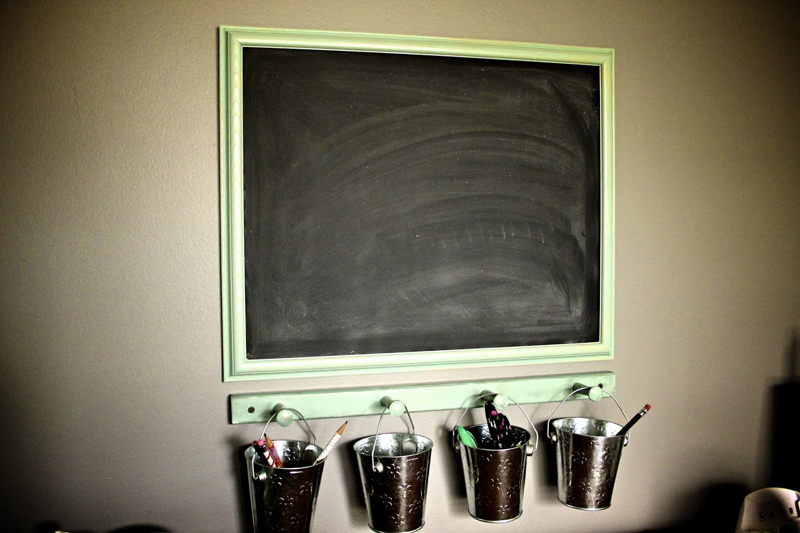 Hanging On By A Thread: Magnetic Chalkboard Tutorial