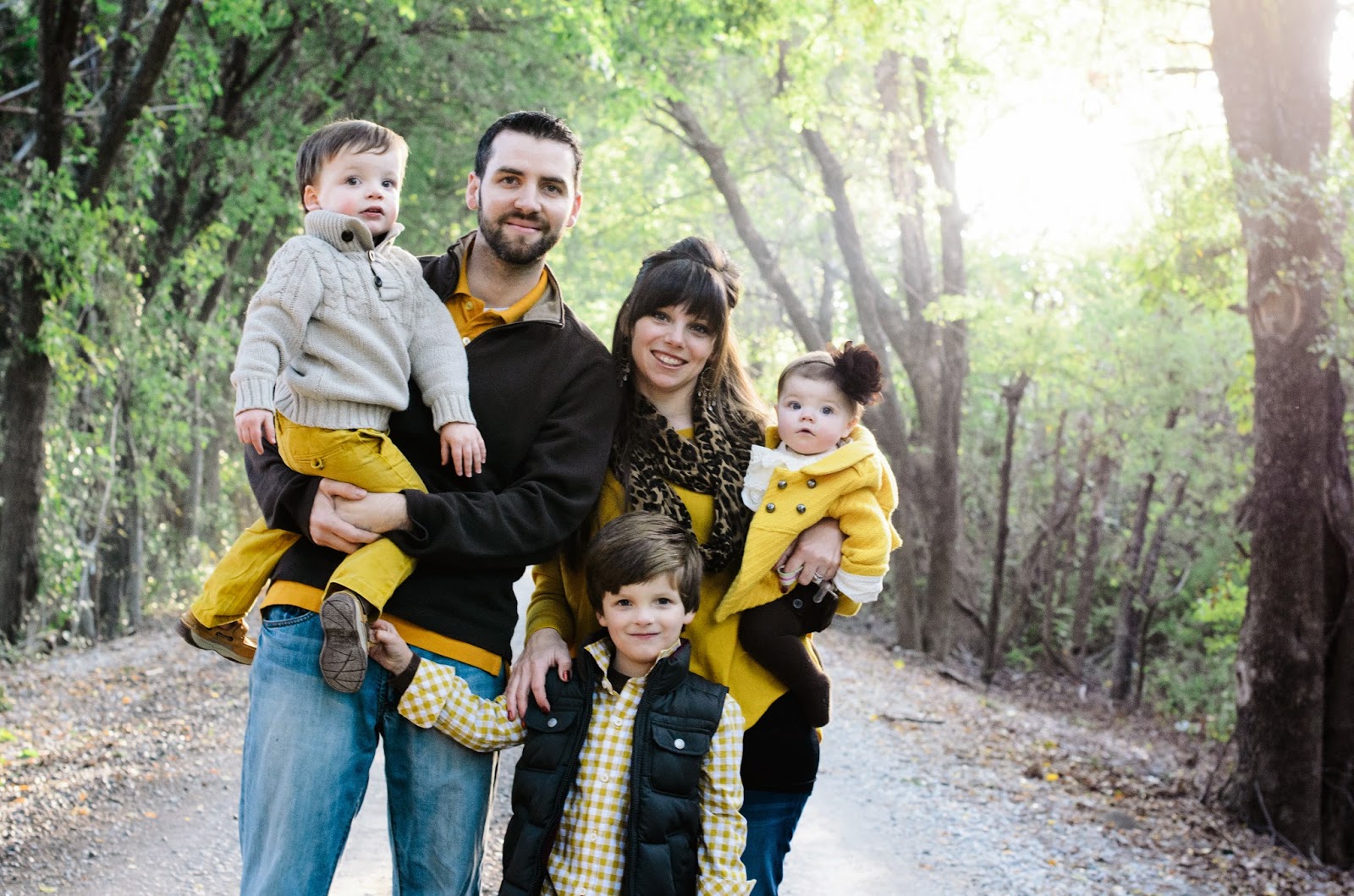 Momfessionals: What We Wore: Family Picture Style