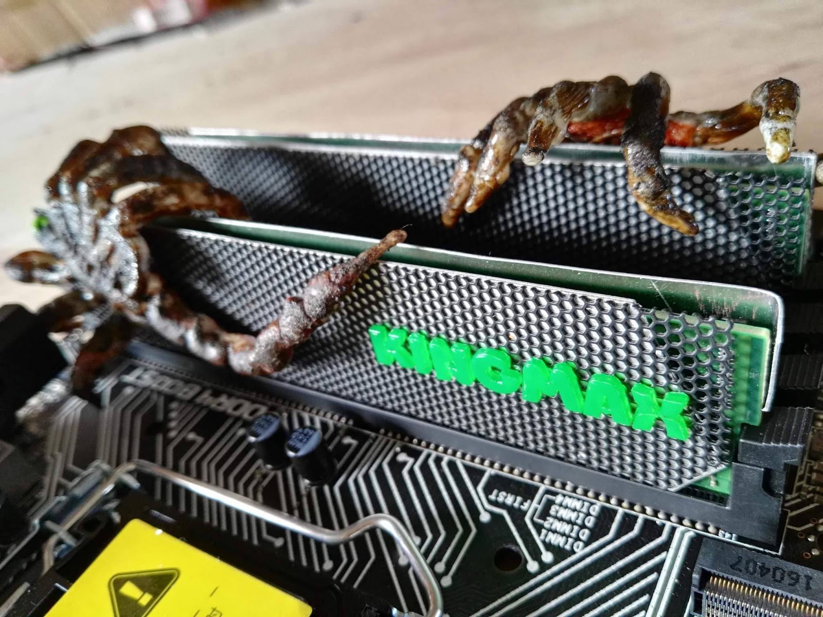 Facehugger Mod - KINGMAX DDR4 Memory Kit Mod By Jengki WMP