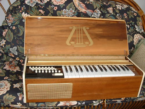 MATRIXSYNTH: Multivox electric chord organ & Bing Crosby Song Book