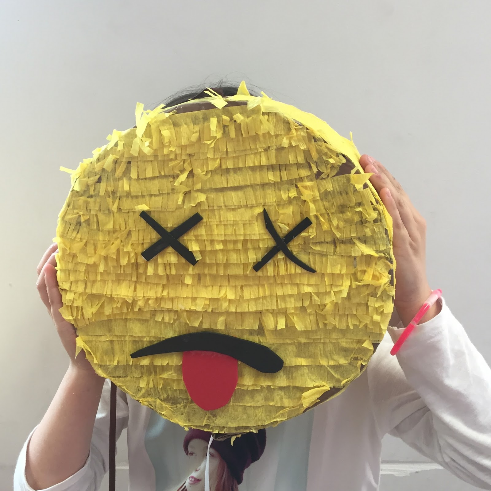 SO sooo cute: L'atelier Piñata Smiley pour les 8 ans de Lola