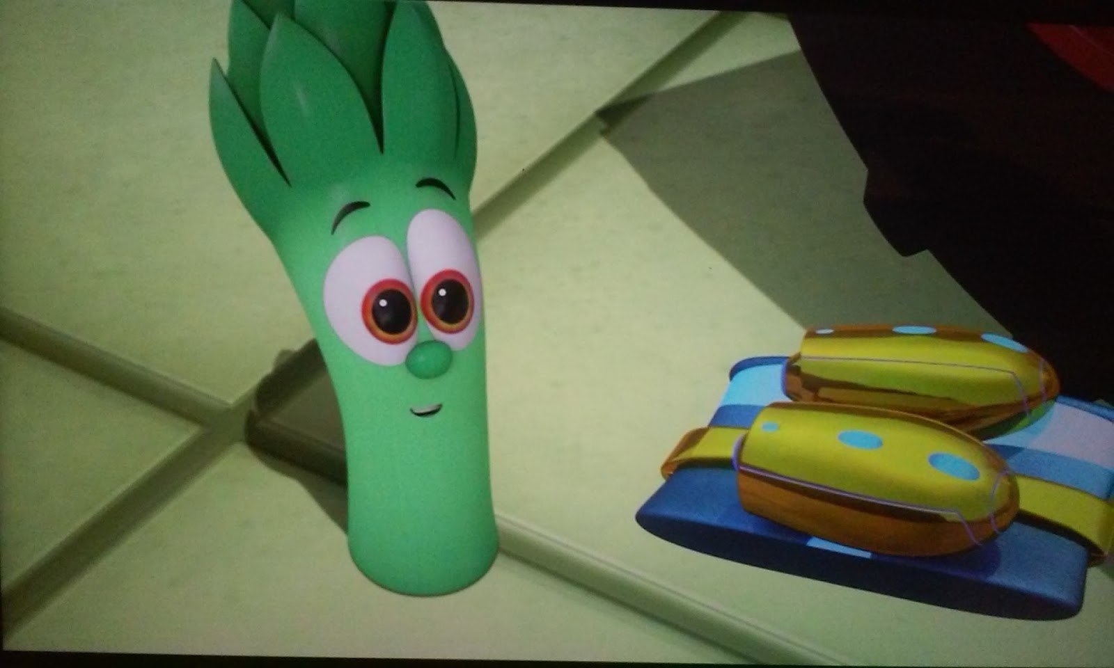 Whatsoever Critic: Veggietales In The House: Season 1, Ep. 13- "Junior ...