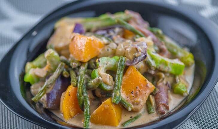 Lutong Bahay: Pinakbet with Squid in Coconut Milk (Pinakbet sa Gata)