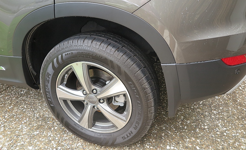 drivingandlife: HAVAL H6 - A GREAT WALL, WITH WHEELS