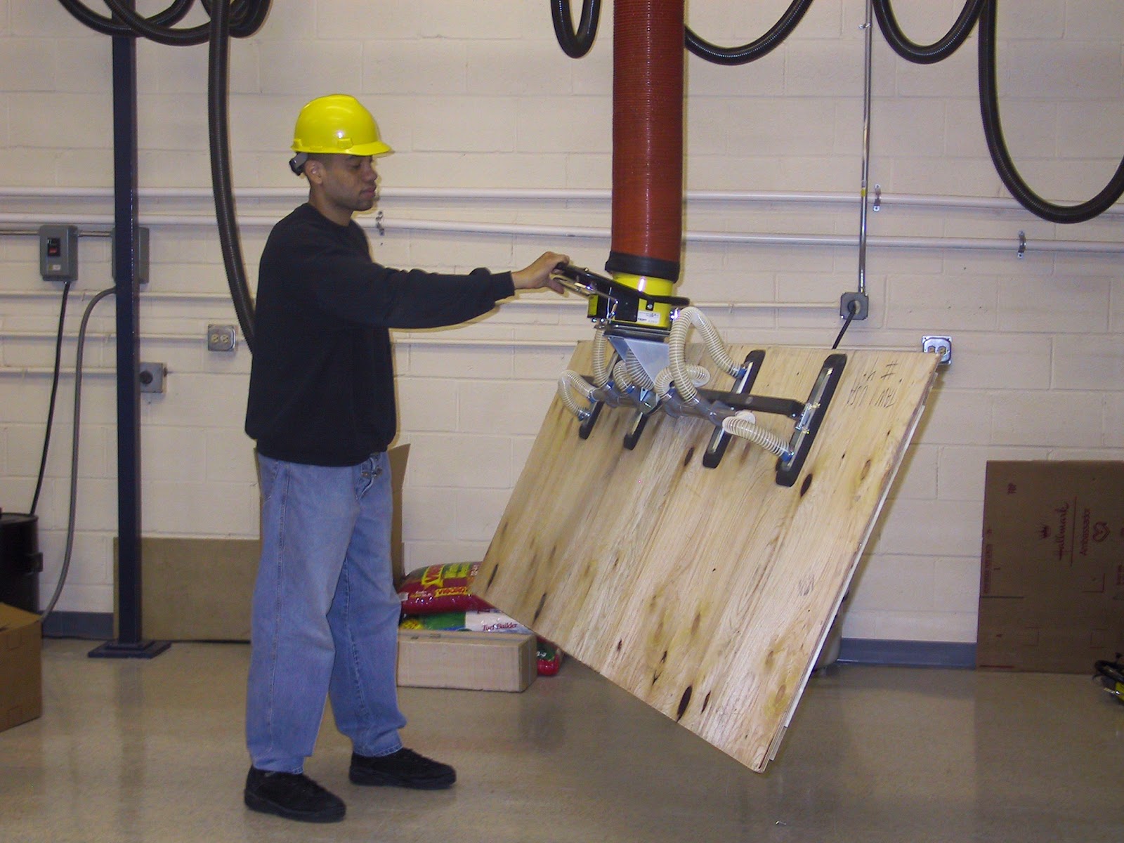 Lifting Equipment Rotates & Lifts Wood Panels with Ease