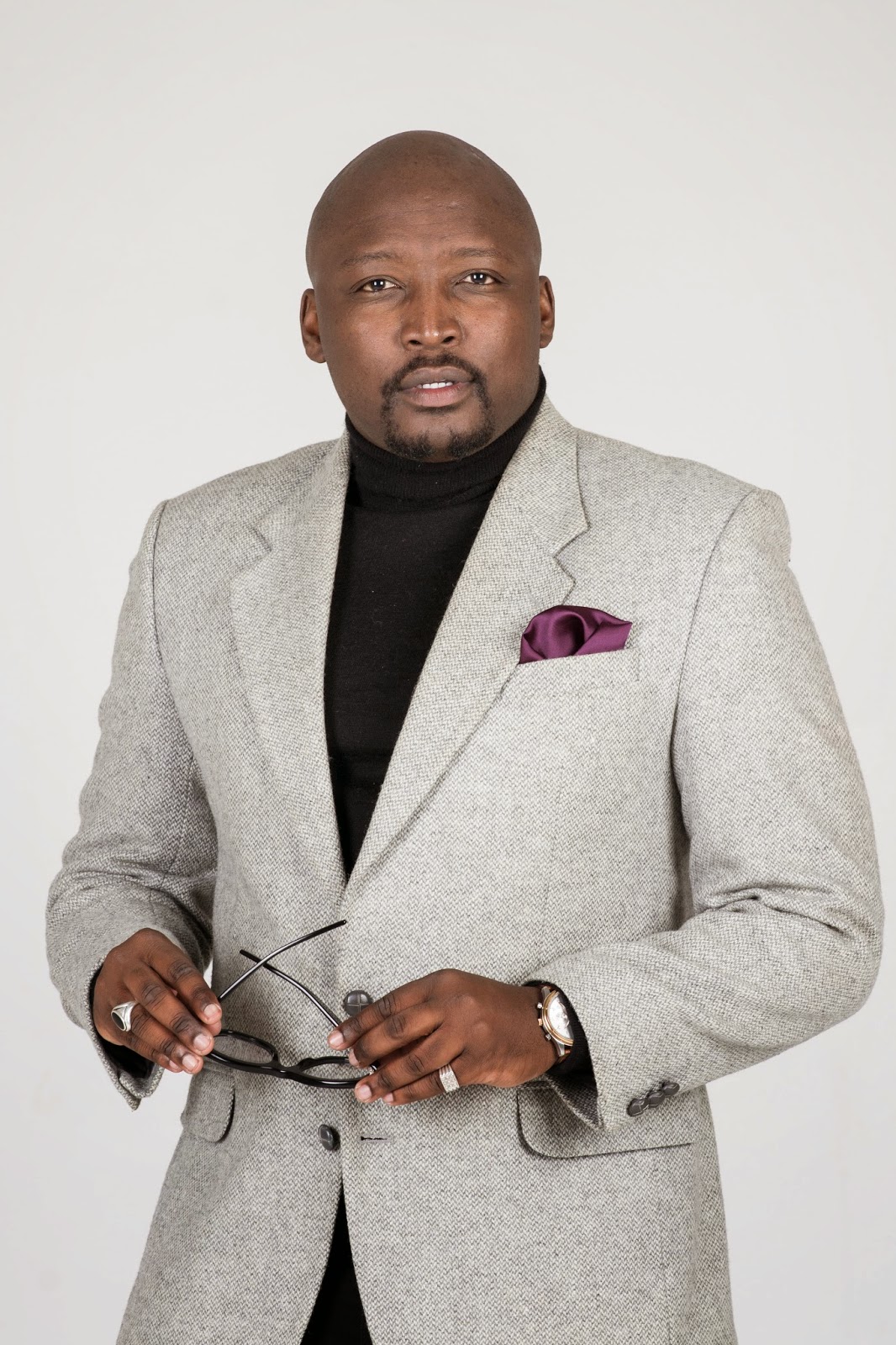 SWAG-ZU: MY FIRST COLLABORATION WITH SIMPHIWE NAMA ( AWESOME STUFF! )