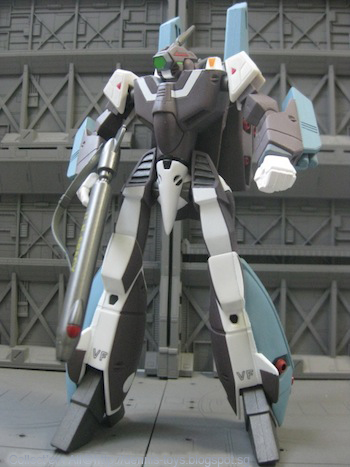 Dennis-Toys: Robotech YF-1R Jack Archer Action Figure