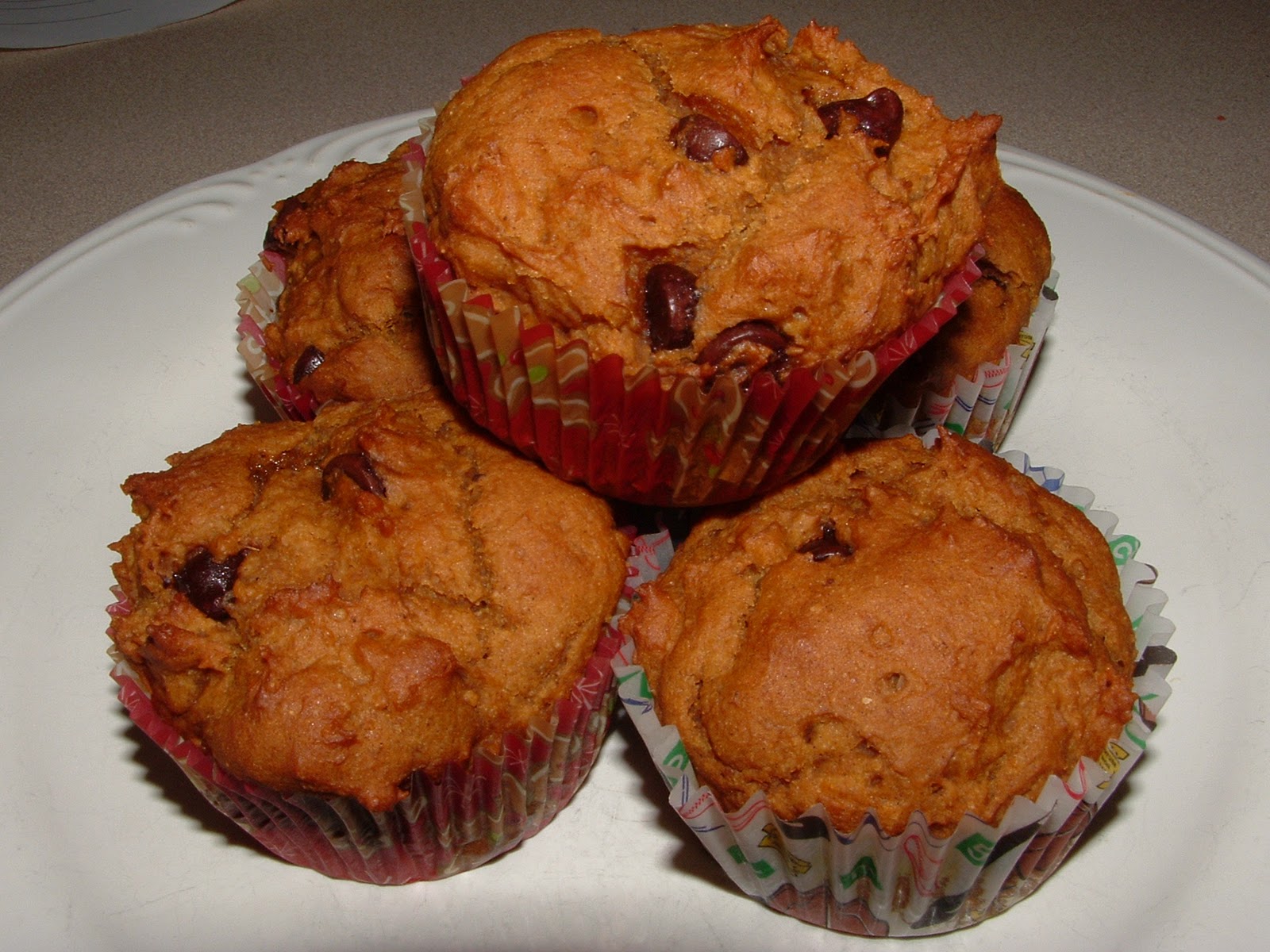 Caffeinated Autism Mom: GFCF Pumpkin Chocolate Chip Muffins