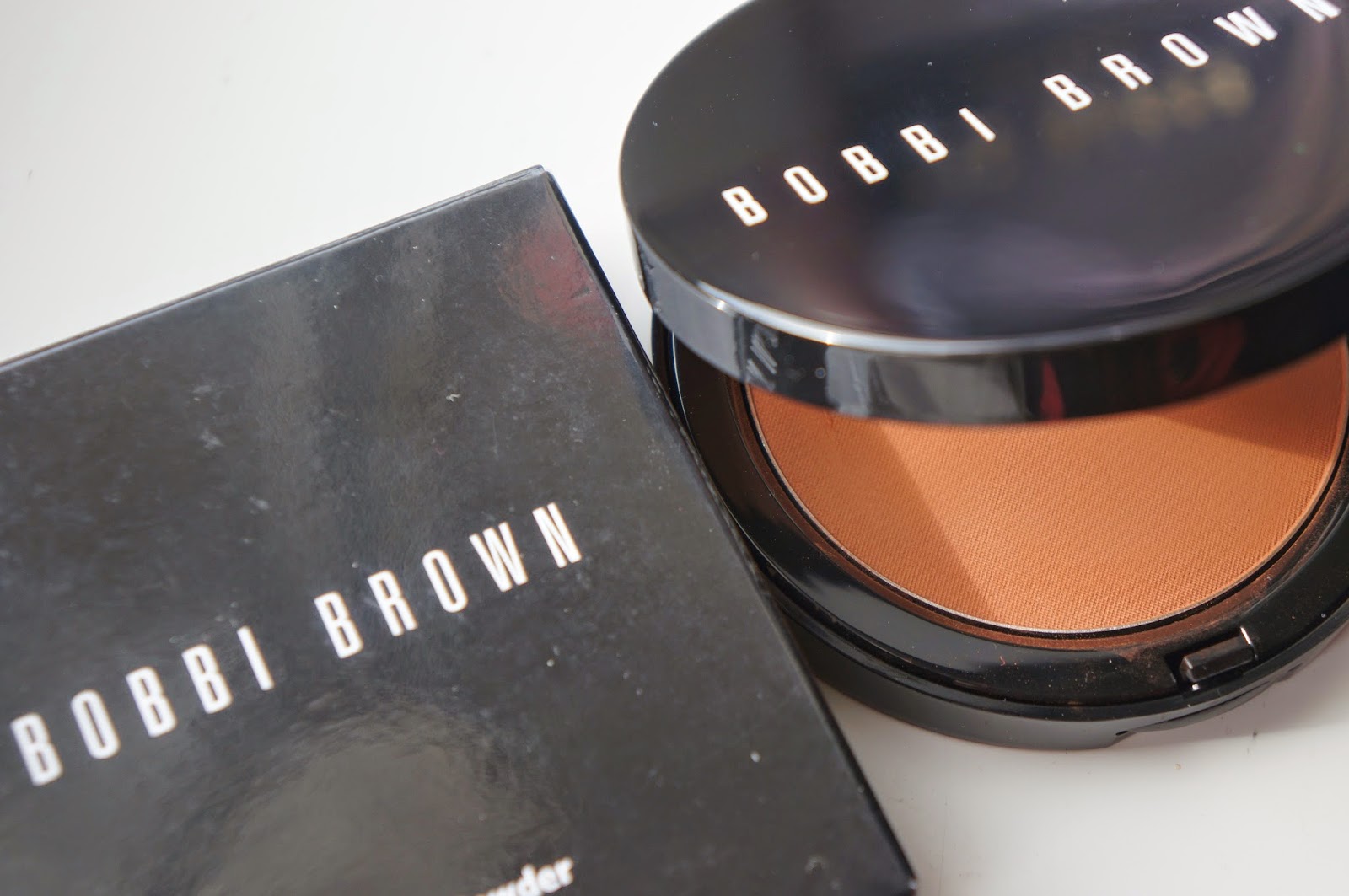 Breathe Fashion: Beauty | Bobbi Brown Bronzing Powder - Deep 4