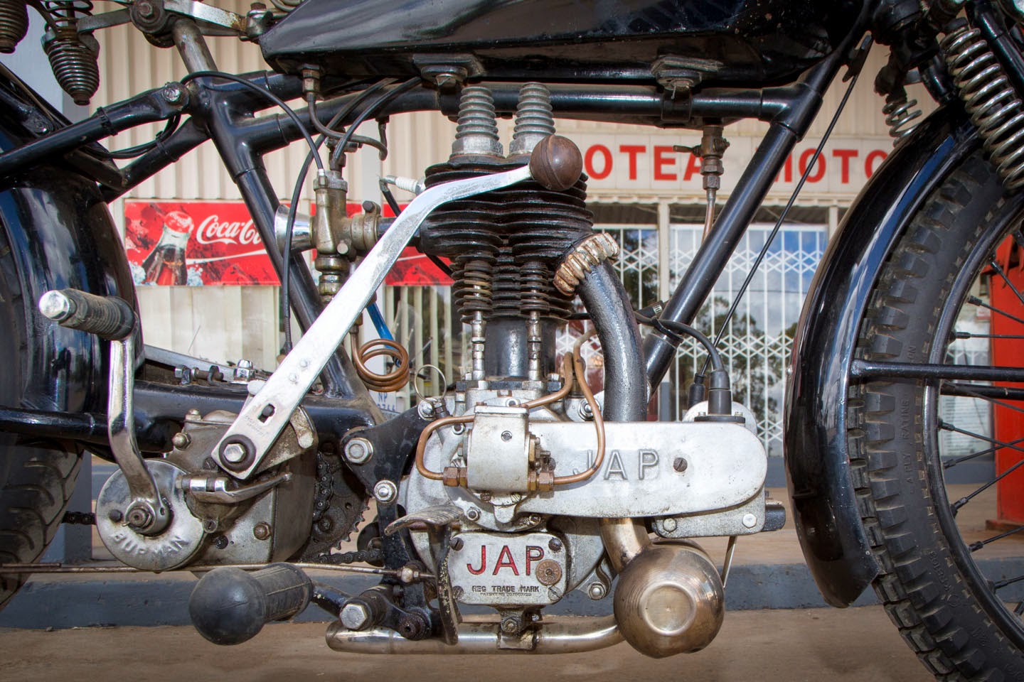 VINTAGE MOTORCYCLES ZENITH 350cc - 1925