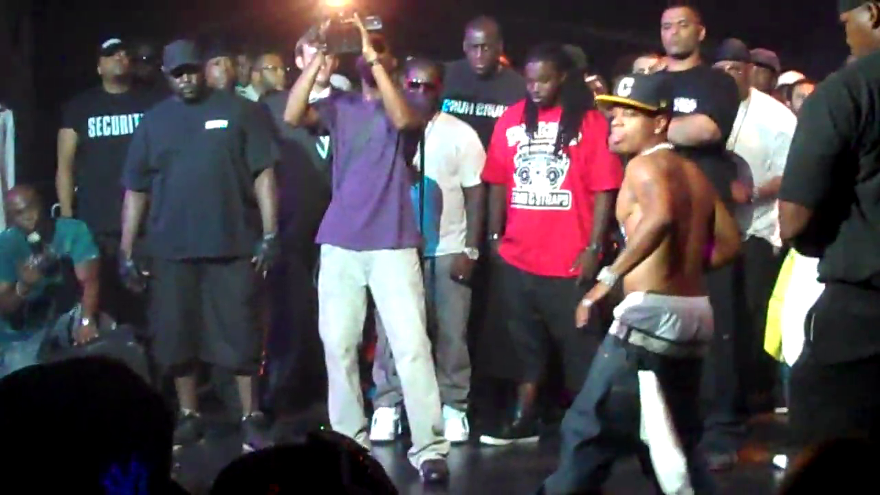 Male Celebrity Saggers (welcome to my eyes): PLIES