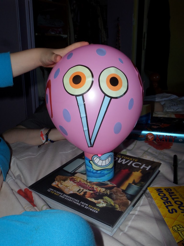 Madhouse Family Reviews: Spongebob Squarepants Make Your Own Balloon ...