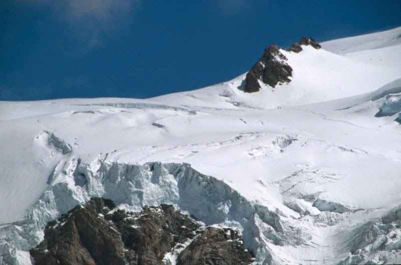 clube de montanhismo de braga: O CMB vai para o Maciço do Monte Rosa